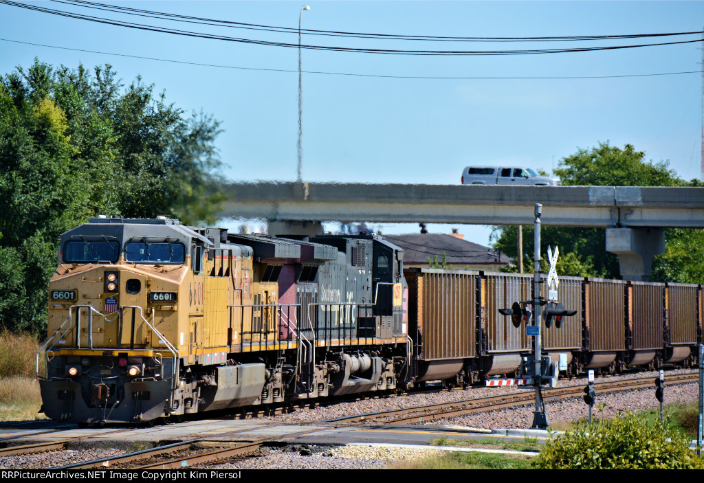 UP 6601 Coal Empties